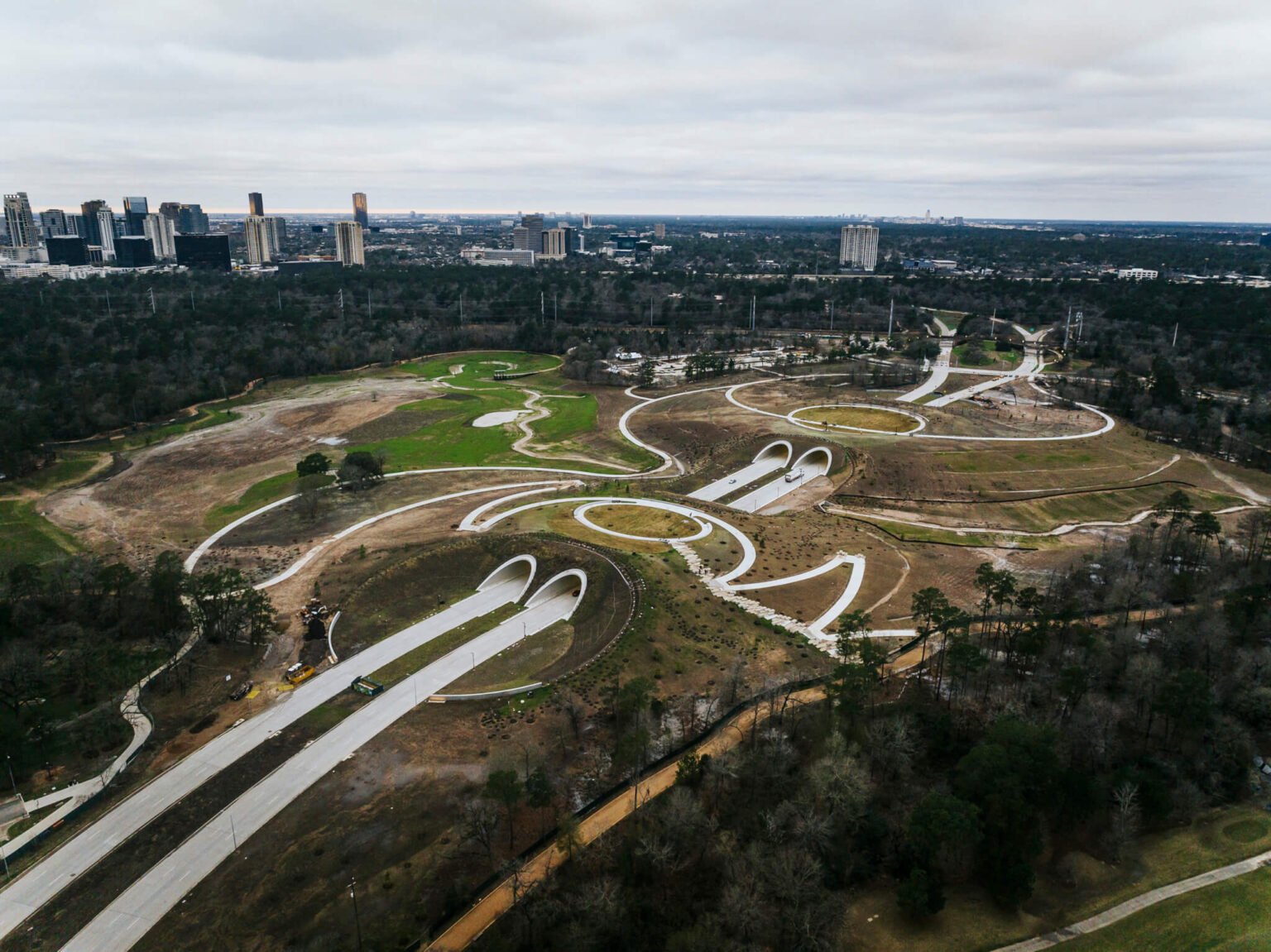 The land bridge at Memorial Park in Houston, designed by Nelson Byrd ...