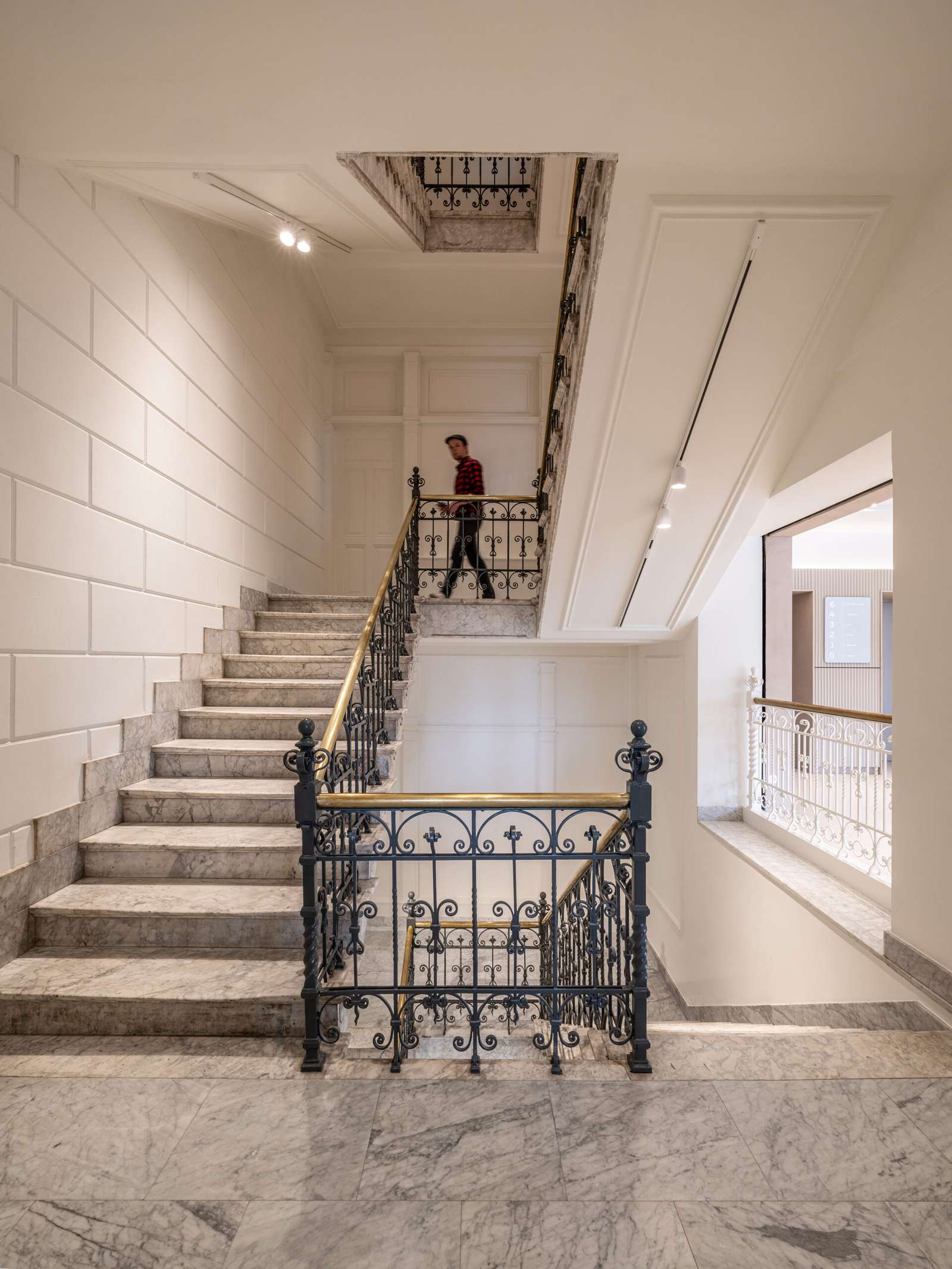 Amsterdam’s Canal Belt Gets an Electric Jolt: NIO House by MVRDV | ARCHCOD