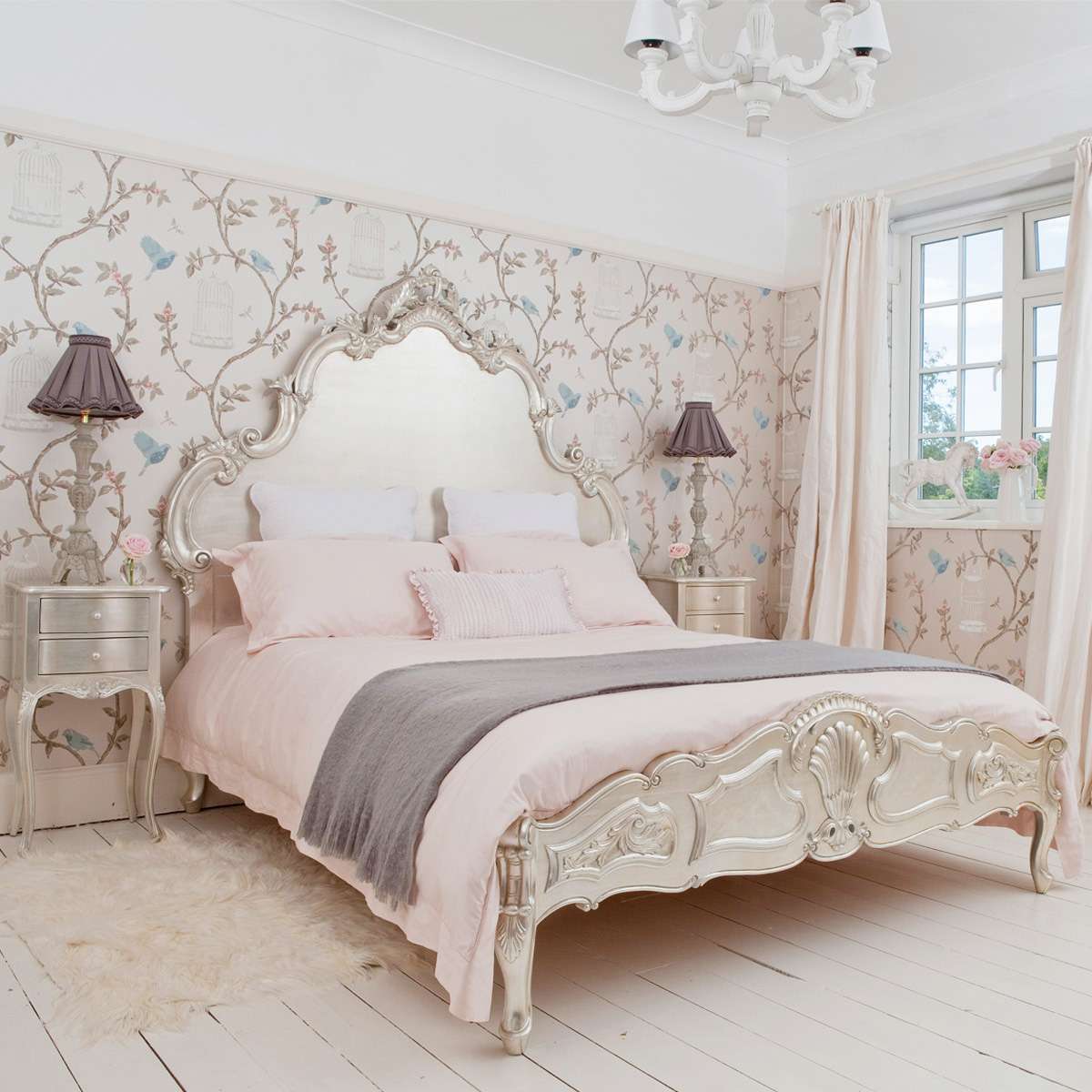 French Royal Style Bedroom Design Ideas | ARCHCOD