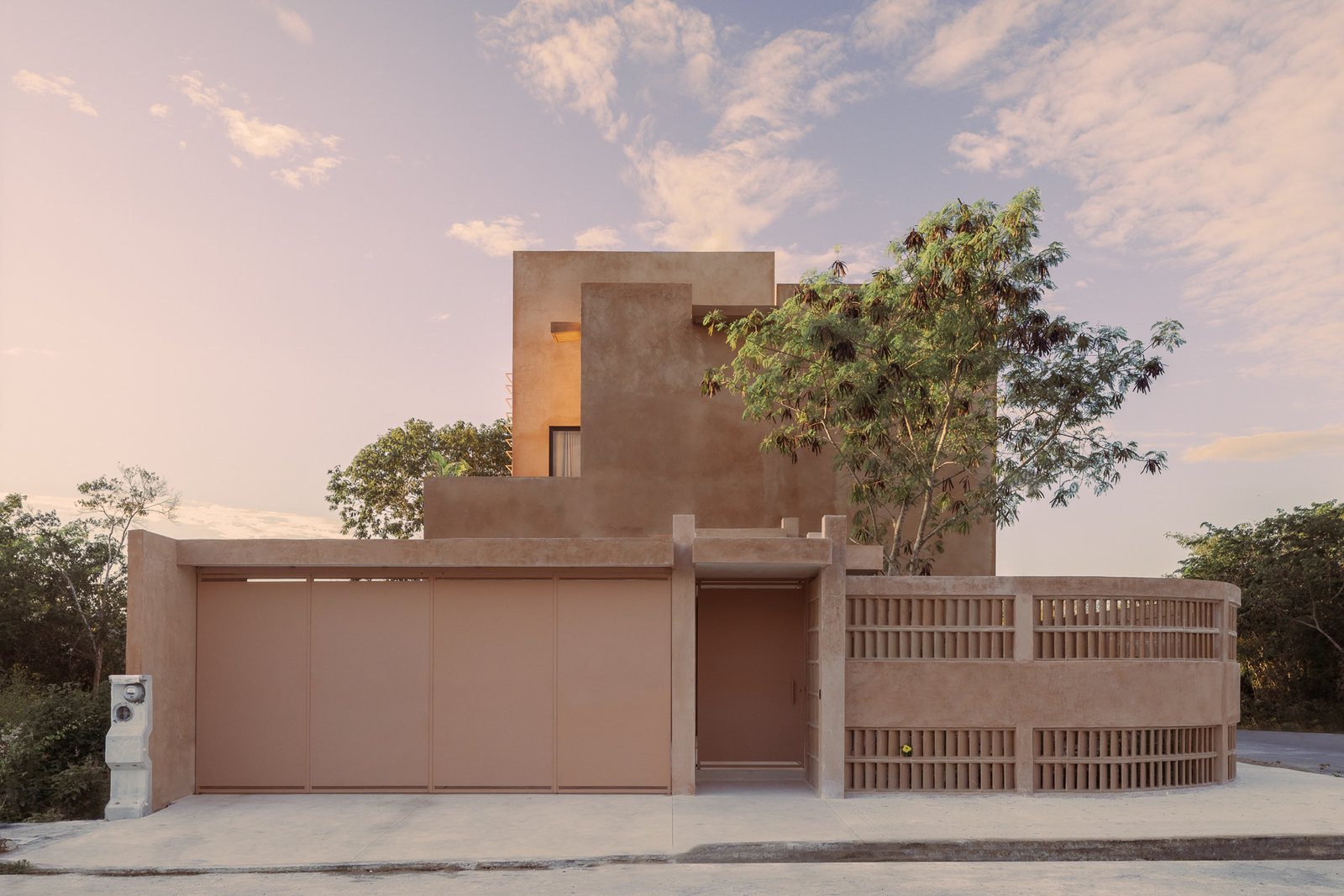 Che' Che' House / Javier Puga Estudio | ARCHCOD